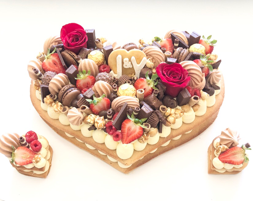 Custom Shaped Cake Hawaii | Tropicakes Hawaii